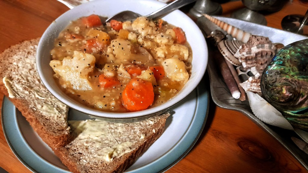 WW2 Rationing for 1 year: Day 5 update - The 1940's Experiment